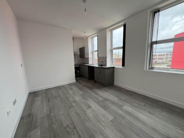 Temple Street, Wolverhampton WV2, 3 bed flat to rent, £950 pcm | PrimeLocation