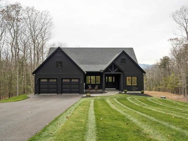 Temple Rd, Sharon, Home For Sale