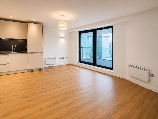 Tempus Tower, 9 Mirabel Street M3, 1 bed flat to rent, £1,000 pcm | PrimeLocation