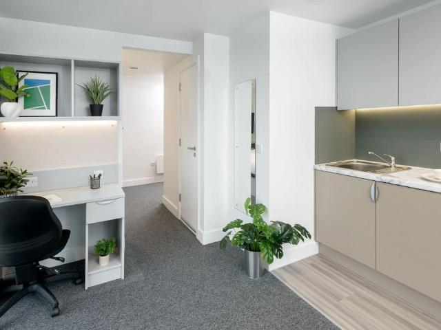 Tenter Street, Sheffield S1 1 bed apartment to rent £1,070 pcm £247 pw