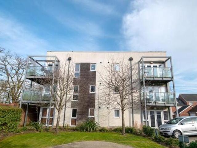 Tenzing Gardens, Basingstoke, 2 Bedroom Apartment