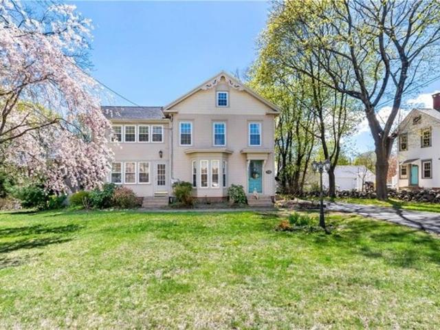 Ten Rod Rd, North Kingstown, Home For Sale
