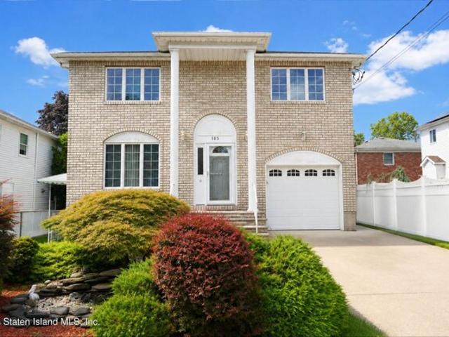 Tenafly Pl, Staten Island, Home For Sale