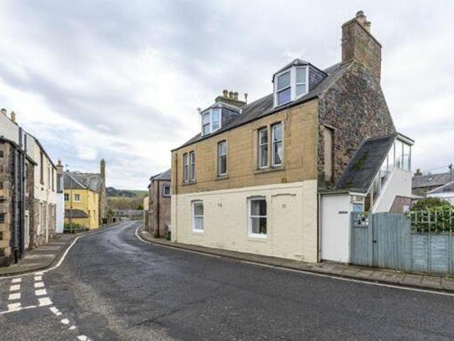 Tenandry, Abbotsford Road, 2 Bedroom Flat