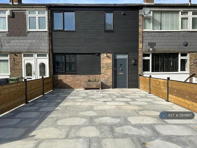 Tenbury Court, London, SW2 4 bed terraced house to rent £3,500 pcm £808 pw