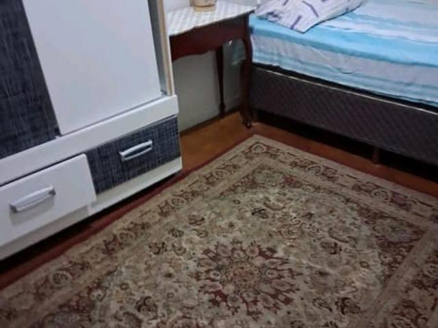 Tenho esse quarto para alugar