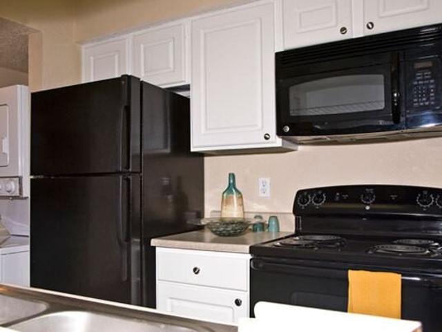 Tenison at White Rock 1 Bedroom Apartment for Rent at 7440 La Vista Dr, Dallas, TX 75214 Coronado Hills Gastonwood