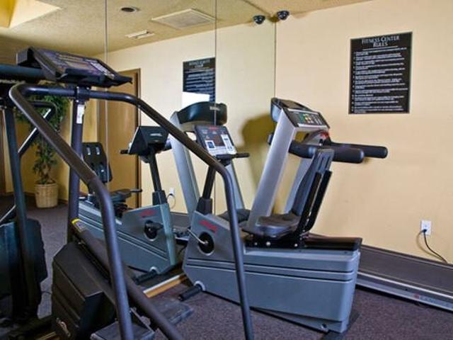 Tenison at White Rock 1 Bedroom Apartment for Rent at 7440 La Vista Dr, Dallas, TX 75214 Coronado Hills Gastonwood