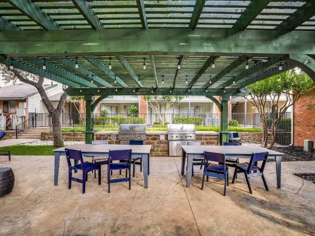 Tenison at White Rock 1 Bedroom Apartment for Rent at 7440 La Vista Dr, Dallas, TX 75214 Coronado Hills Gastonwood