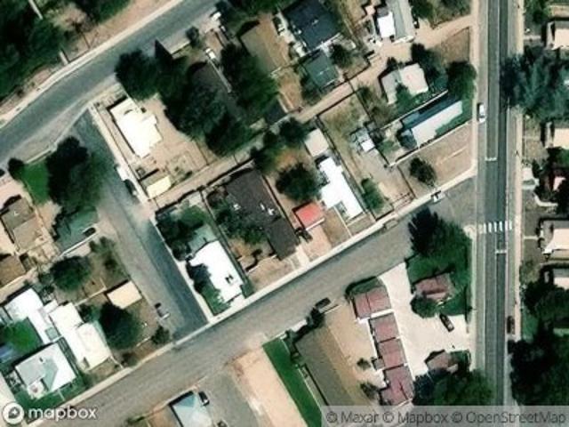 Tennille St
