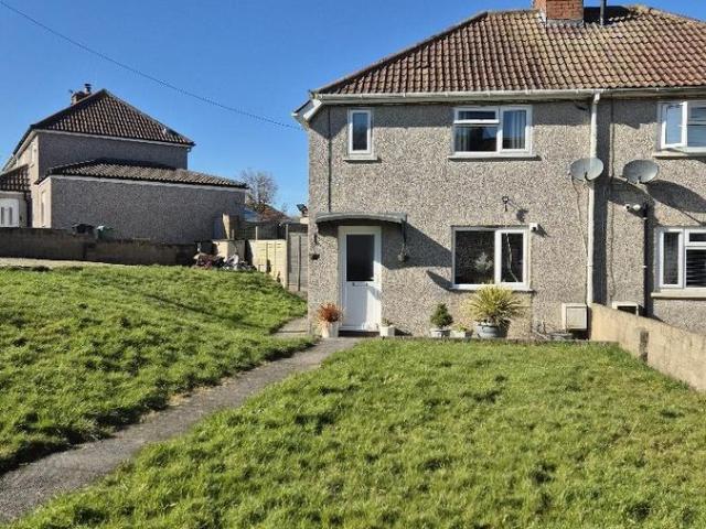 Tennis Court Avenue, Paulton, Bristol BS39, 2 bed property to rent, £1,200 pcm | PrimeLocation