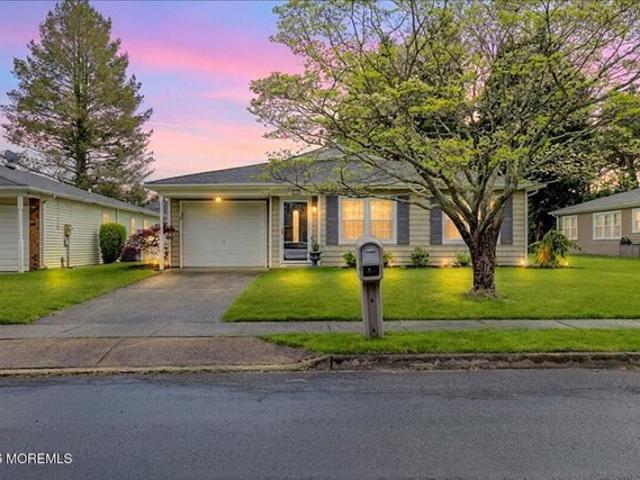 Tennis Ct, Brick, Home For Sale