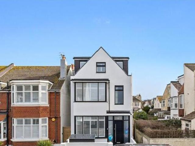 Tennis Road, Hove, 4 Bedroom Semi detached