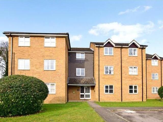Tennyson Avenue, Houghton Regis, 1 Bedroom Flat
