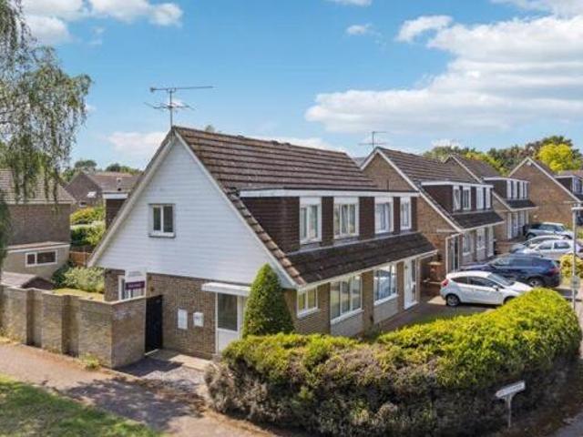 Tennyson Avenue, Hitchin, 3 Bedroom Semi detached