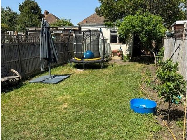 Tennyson Avenue, New Malden KT3, 3 bed terraced house to rent, £2,200 pcm | PrimeLocation