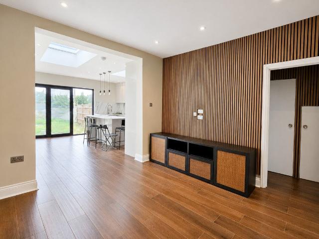 Tennyson Avenue, New Malden KT3, 3 bed terraced house to rent, £3,000 pcm | PrimeLocation