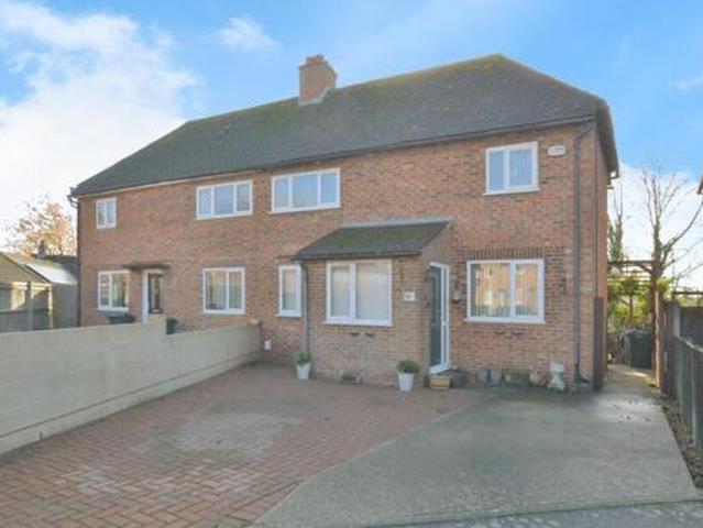 Tennyson Road, Ashford, 2 Bedroom Semi detached