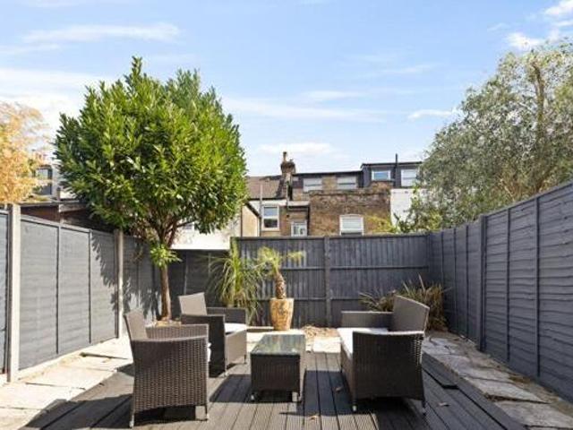 Tennyson Road, Queens Park, 2 Bedroom Apartment