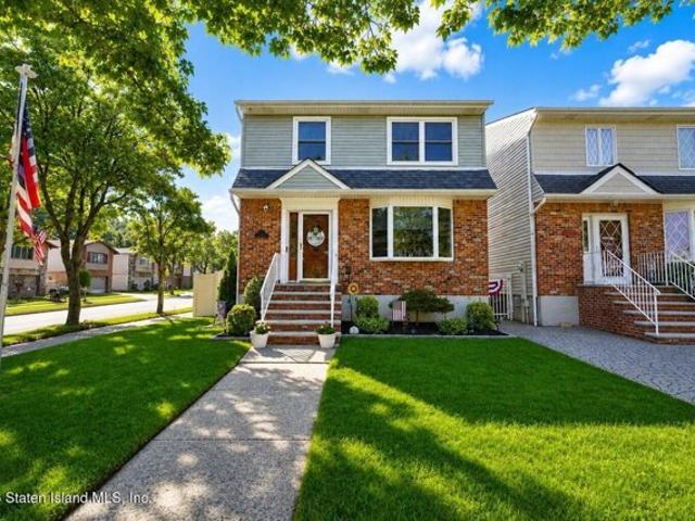 Teakwood Ct, Staten Island, Home For Sale