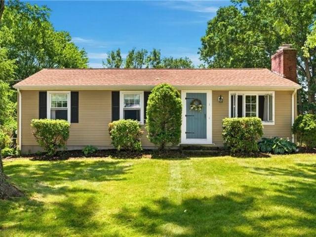 Teakwood Dr, Cumberland, Home For Sale