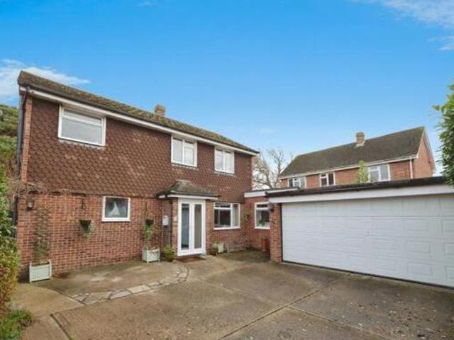 Teal Close, Hayling Island, 5 Bedroom Detached