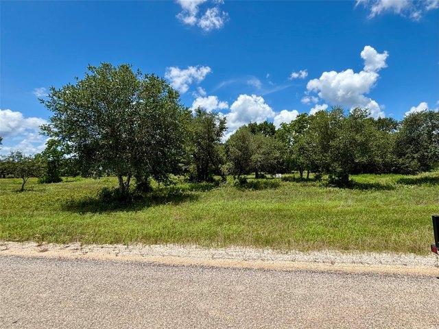 Teal, Columbus, TX 78934
