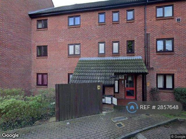 Teal Court, London, NW10 2 bed flat to rent £1,900 pcm £438 pw
