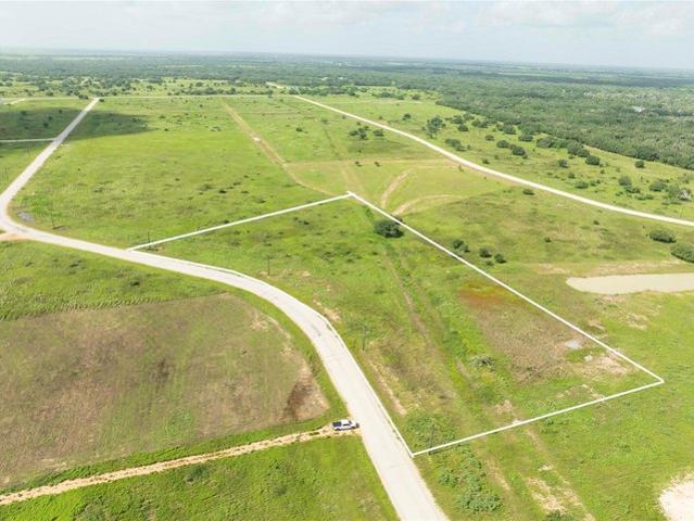 Teal Ln, Columbus, TX 78934
