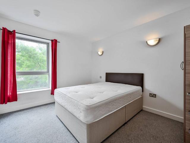 Teal Street, Greenwich, London SE10, 2 bed flat to rent, £2,100 pcm | PrimeLocation