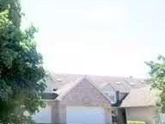 Tee, ITASCA, IL 60143 649221332