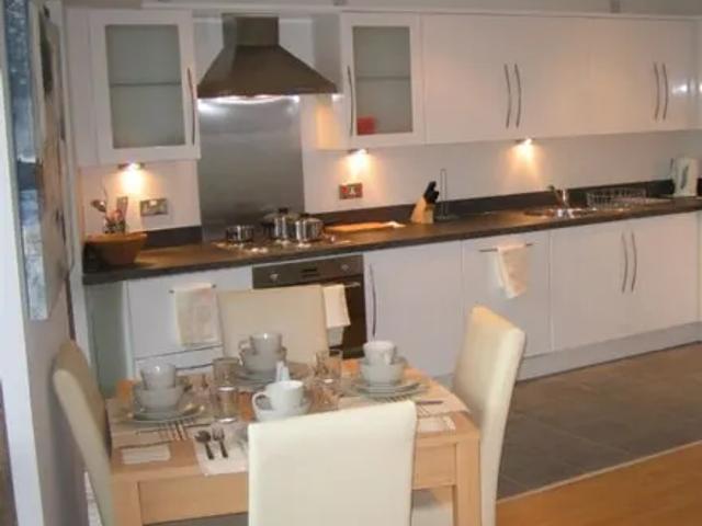 Tefu Hair & Beauty, 2, Birmingham, B5 5JE, United Kingdom | 2 bed house for rent #165803966 | Rentberry