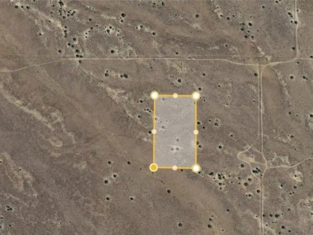 Tehachapi R, Tehachapi, CA 93581