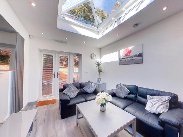 Teignmouth Road, Birmingham, West Midlands B29, 6 bed shared accommodation to rent, £598 pcm | PrimeLocation