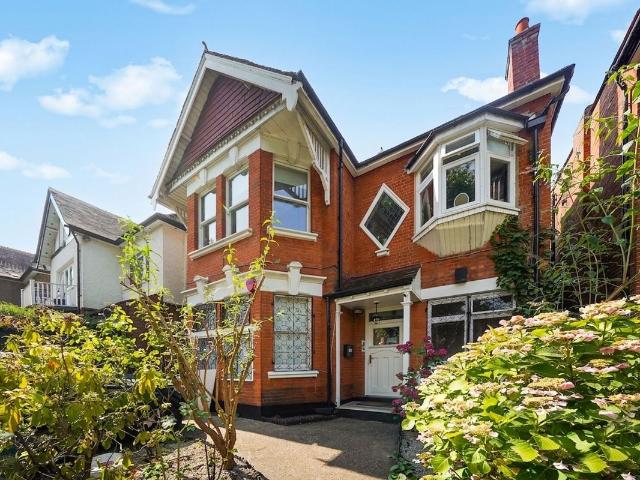 Teignmouth Road, London NW2, 1 bed flat to rent, £2,100 pcm | PrimeLocation
