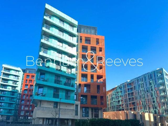 Telegraph Avenue, London, SE10 1 bed apartment to rent £1,900 pcm £438 pw