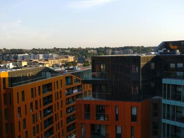 Telegraph Avenue, London, SE10 2 bed apartment to rent £2,500 pcm £577 pw