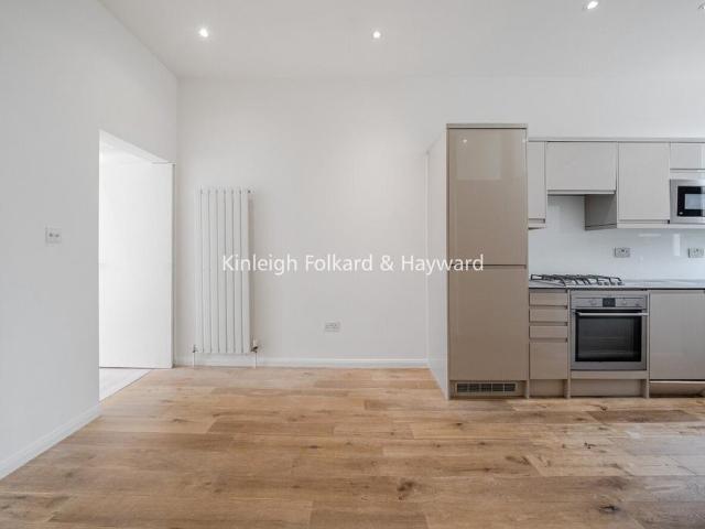 Telford Avenue, Balham, SW2 1 bed flat to rent £1,650 pcm £381 pw