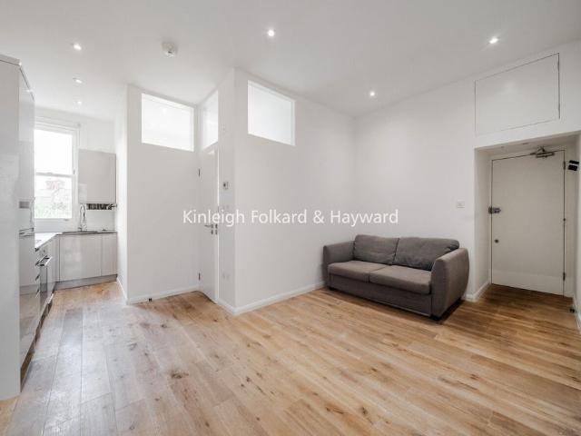 Telford Avenue, Balham, SW2