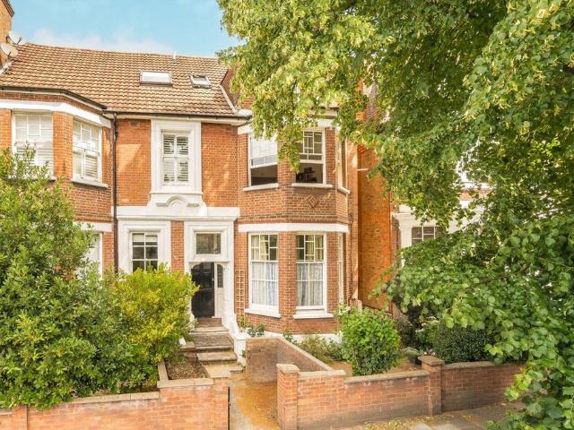 Telford Avenue, London SW2 2 bed flat to rent £2,350 pcm £542 pw