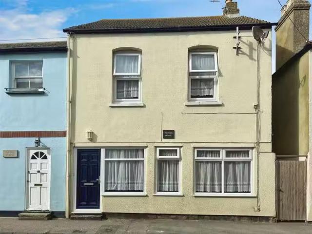 Telford Street, Herne Bay 4 bed house to rent £1,500 pcm £3.