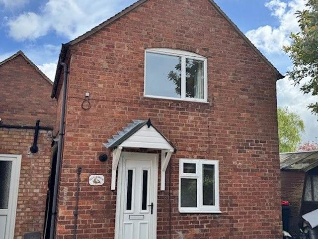 Telford, Shropshire TF7, Studio to rent, £650 pcm | PrimeLocation