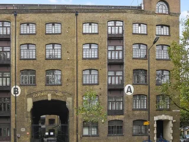 Telford's Yard, 6 8 The Highway, St. George in the East, London, E1W 2BQ, United Kingdom | 2 bed apartment for rent #166025854 | Rentberry