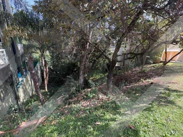 TERENO A VENDA CONDOMINIO TARUMA