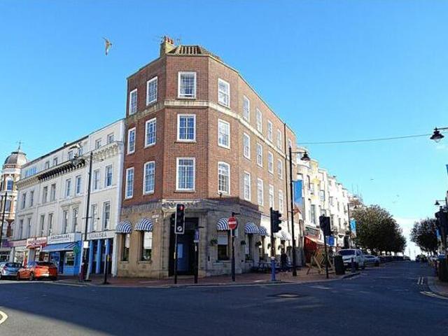 Terminus Road, Eastbourne, 1 Bedroom House