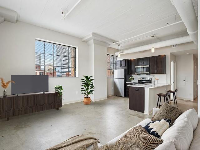 Terminal 21 1 Bedroom Apartment for Rent at 615 1st Ave, Pittsburgh, PA 15219 Downtown Pittsburgh
