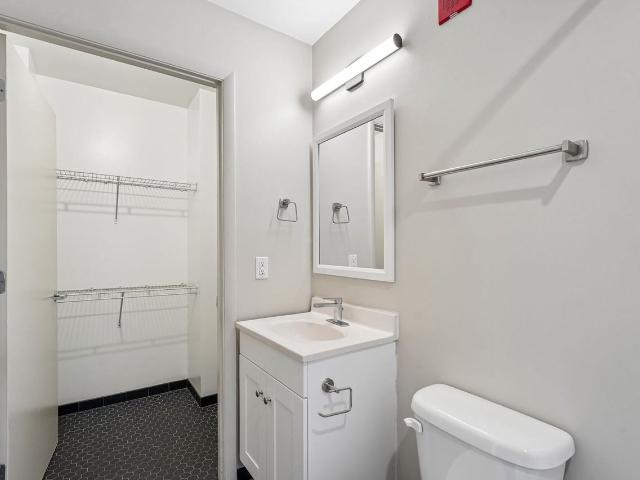 Terminal 21 Studio Apartment for Rent at 615 1st Ave, Pittsburgh, PA 15219 Downtown Pittsburgh
