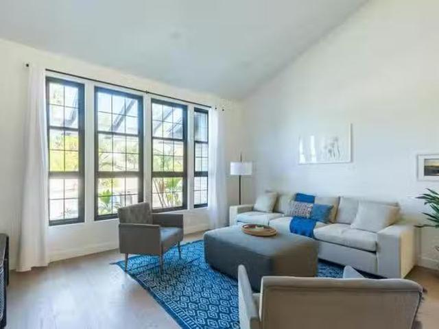 Terra Bella Avenue, Laguna Hills, CA