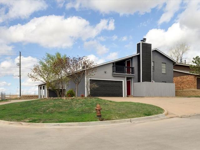 Terra Bella Properties 1 Bedroom Apartment for Rent at 4033 Nw Ozmun Ave, Lawton, OK 73505