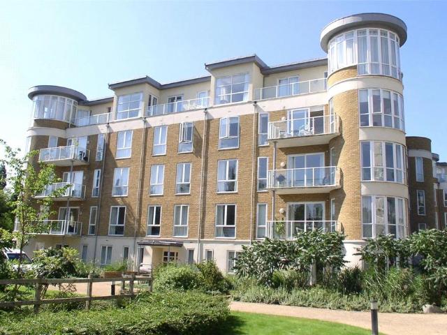 Terrano House, 40 Melliss Avenue. 1 bed apartment to rent £2,250 pcm £519 pw